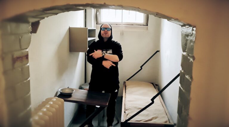 Rapper Phizzo: Das Thema Corona ist noch lange nicht vorbei - kultur ...